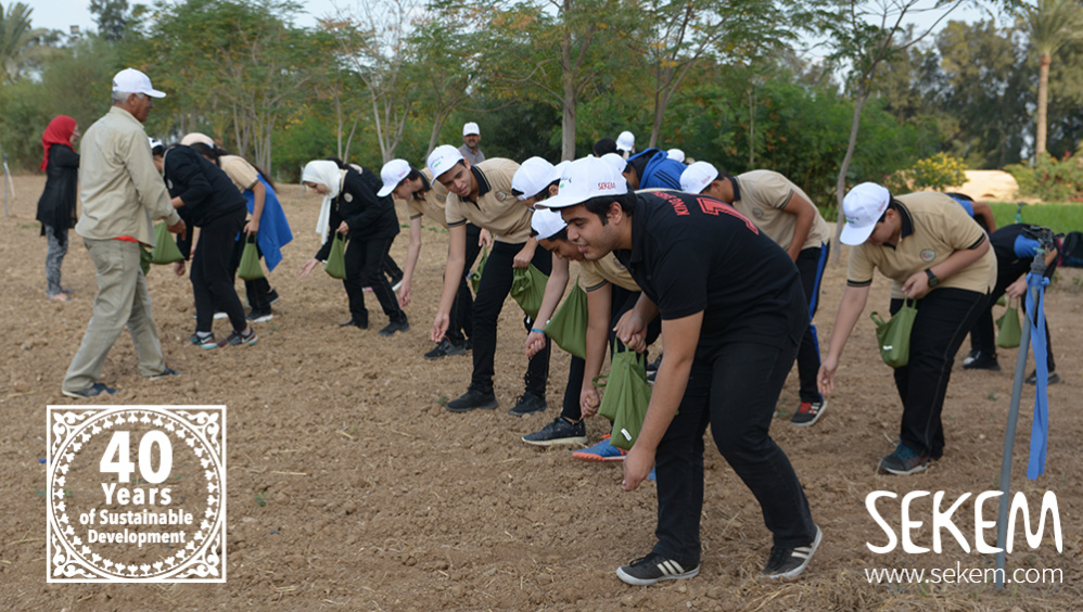 100% Organic Agriculture: SEKEM Children Start to Transform Egypt – SEKEM